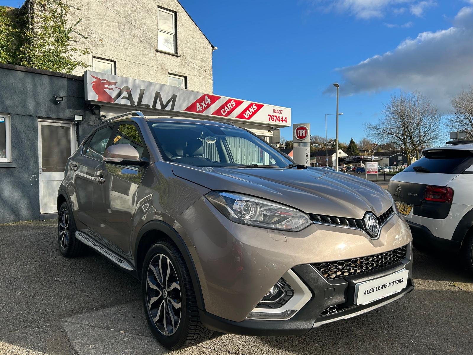Used Cars - Alex Lewis Motors